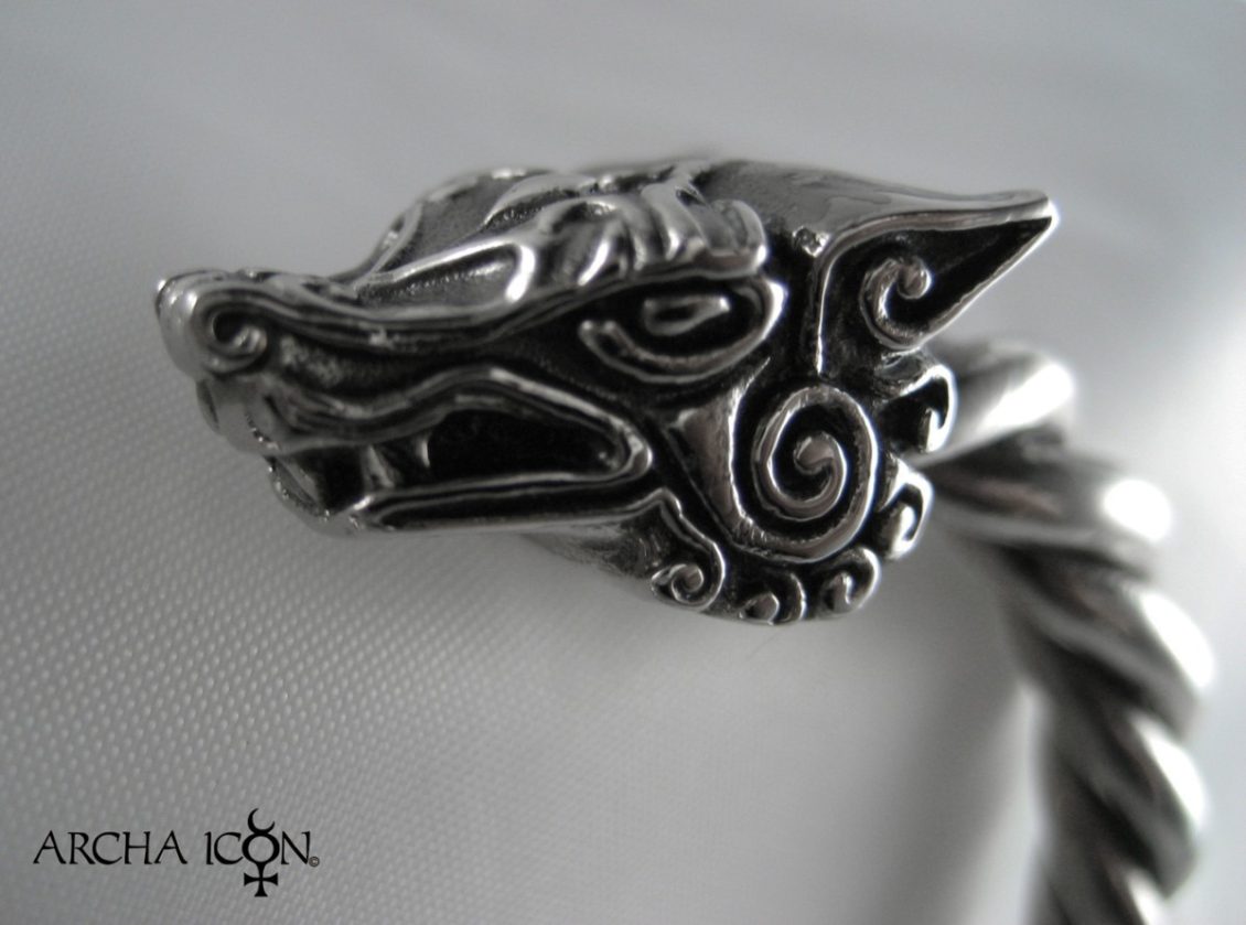 Blood Wolf Oath Ring - 2 Braides - Archa Icon