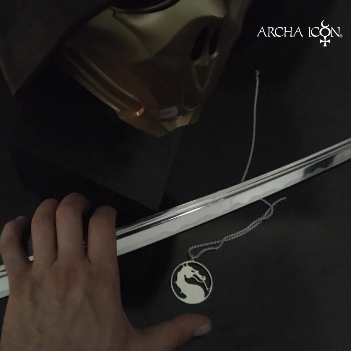 Mortal Combat Pendant - Archa Icon