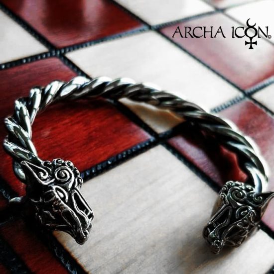 Blood Wolf Oath Ring - 2 Braides - Archa Icon