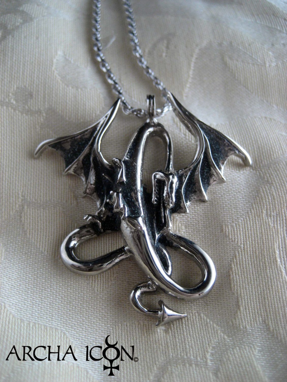 Trinity Dragon Pendant - Archa Icon