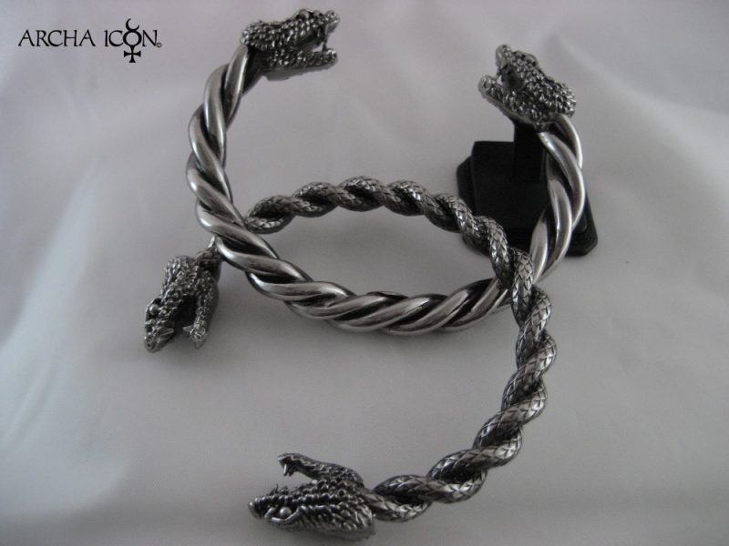 World Serpent Oath Ring - Archa Icon